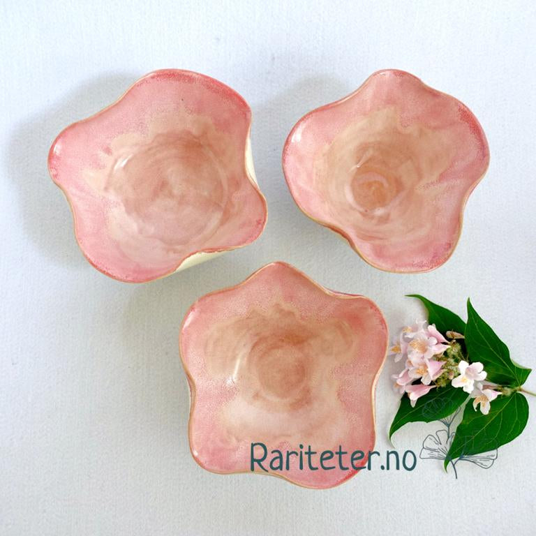 Raspberry blossom bowls Handmade pink blossom bowls – Raspberry & Rose ...